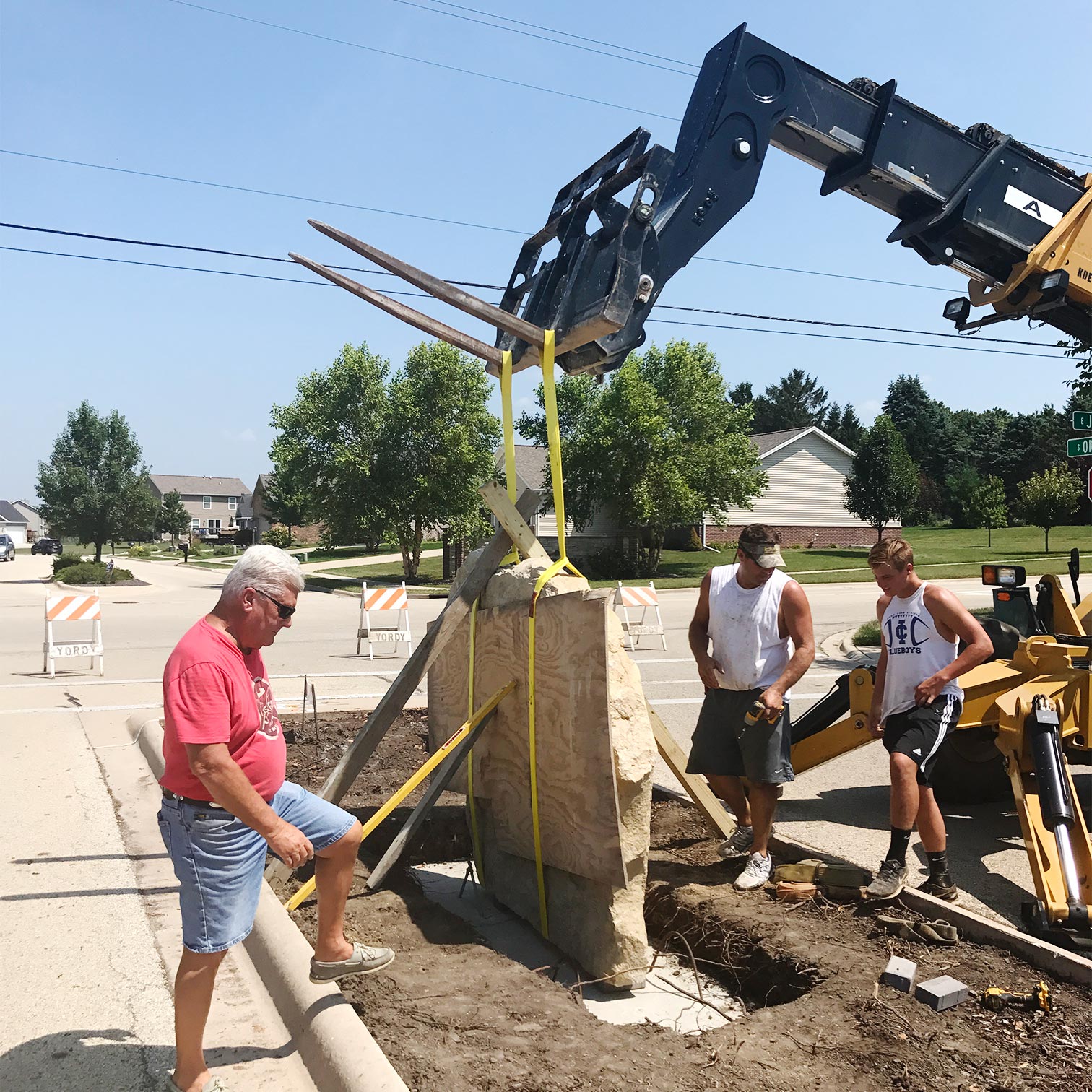 Stone Signs | Fischer Stone & Materials